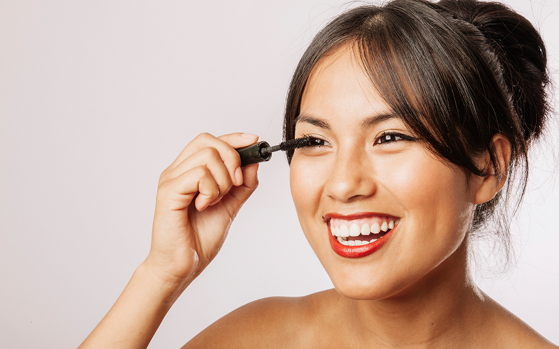 Lash Serum 101: How to Grow Stronger, Healthier, Longer, Fuller Lashes ...